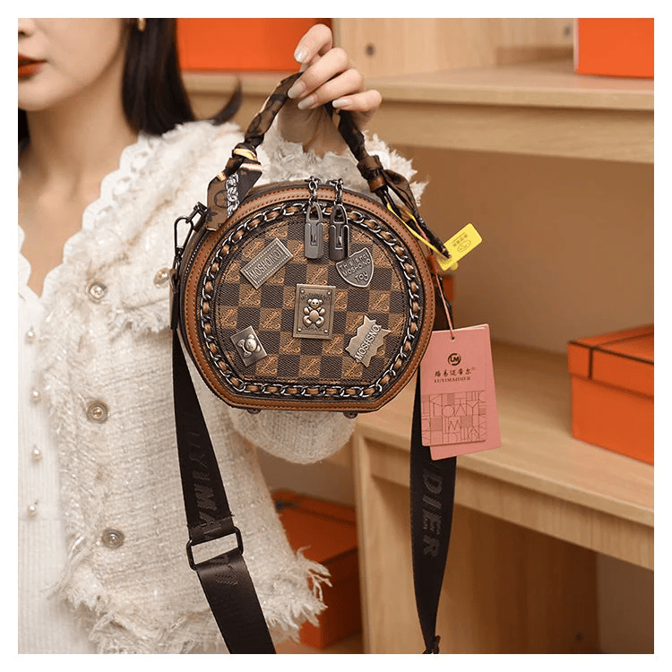 lusailstore - vintage bear badge print bags